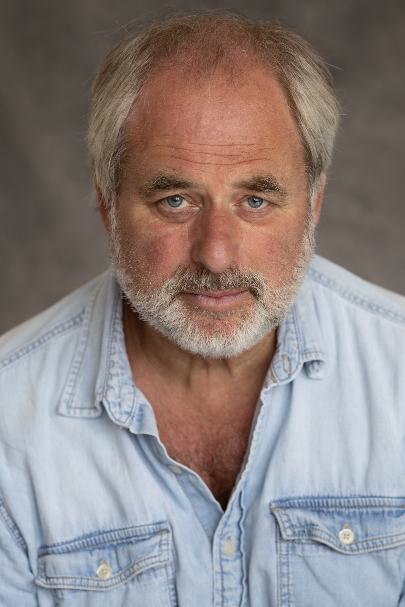 Search Our Voice Over Artists | Shining Voices